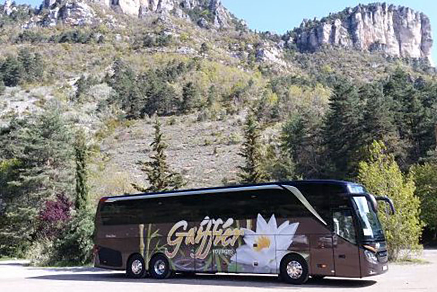 Autocar "Le Bambou" - Gaiffier - Autocars de Prestige en France