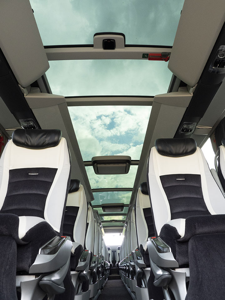 Autocar "Le Bond" - Gaiffier - Autocars de Prestige en France